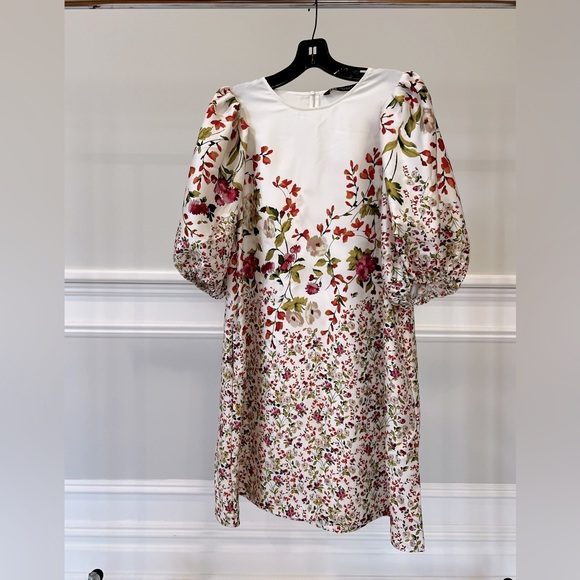 Zara | Dresses | Zara Floral Dress | Poshmark